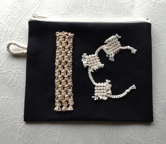 フラットポーチ P | iichi 日々の暮らしを心地よくするハンドメイドやアンティークのマーケットプレイス