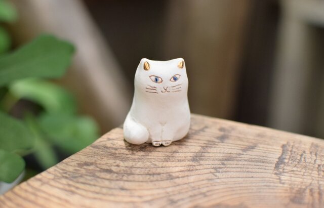 cat b33 | iichi 日々の暮らしを心地よくするハンドメイドやアンティークのマーケットプレイス