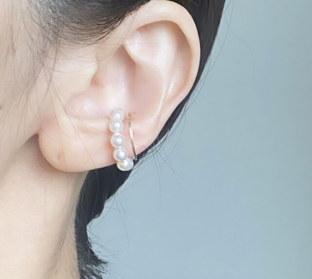 14kgf pearl hoop 4mm イヤーカフ 2連 | iichi 日々の暮らしを心地よくするハンドメイドやアンティークのマーケットプレイス