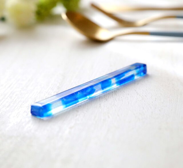 ガラスのカトラリーレスト「Ocean Blue」 | iichi 日々の暮らしを心地よくするハンドメイドやアンティークのマーケットプレイス