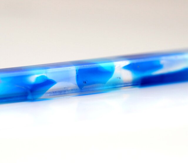 ガラスのカトラリーレスト「Ocean Blue」 | iichi 日々の暮らしを心地よくするハンドメイドやアンティークのマーケットプレイス