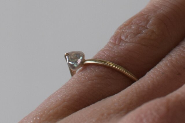 Accanto Keshi Ring | iichi 日々の暮らしを心地よくするハンドメイドやアンティークのマーケットプレイス