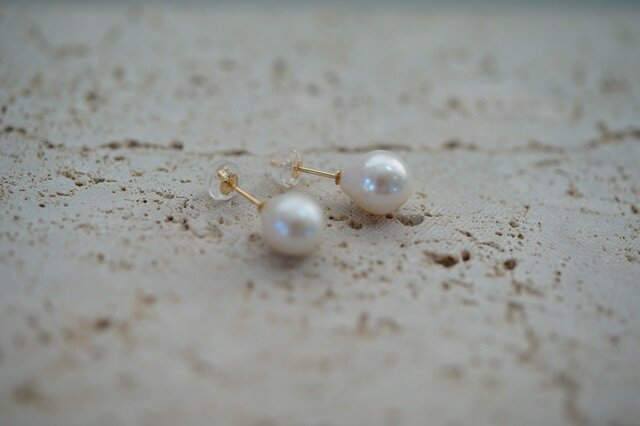 【drop】K18 淡水パールピアス | iichi 日々の暮らしを心地よくするハンドメイドやアンティークのマーケットプレイス