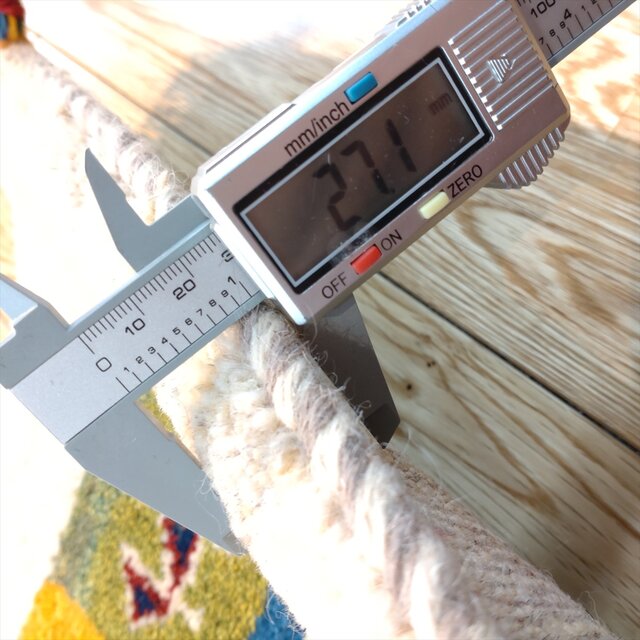 新規入荷】ペルシャ ギャッベ 玄関マット 93x62cm タイル 鳥 蝶 ヤギ 生命の木 | iichi 日々の暮らしを心地よくするハンドメイドやアンティークのマーケットプレイス