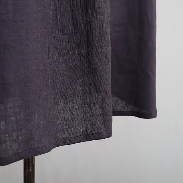 羽織ればさまになる 着回し抜群 リネン ベーシック シャツ スミクロ 0588BK | iichi 日々の暮らしを心地よくするハンドメイドやアンティークのマーケットプレイス