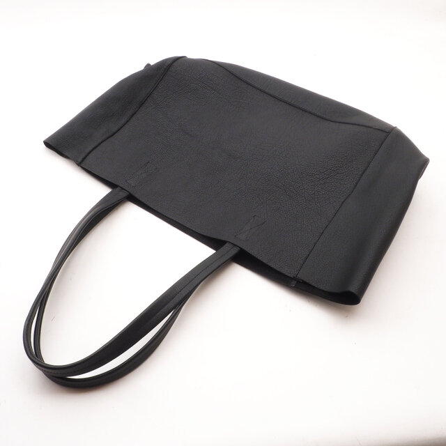 ＜即納＞THE TOTE BAG #まちLトート（黒）/Real leather/バッファロー&山羊革/T094 | iichi 日々の暮らしを心地よくするハンドメイドやアンティークの ...