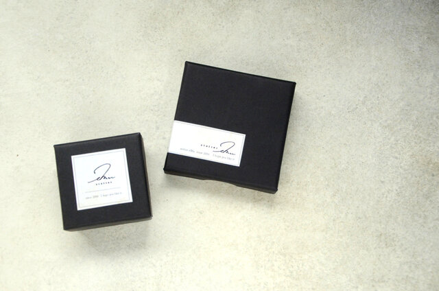 Candy / earrings - Drop | iichi 日々の暮らしを心地よくするハンドメイドやアンティークのマーケットプレイス