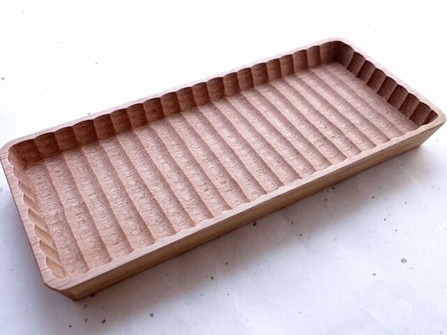 我谷盆 胡桃 20×9×2cm ナチュラル | iichi 日々の暮らしを心地よくするハンドメイドやアンティークのマーケットプレイス