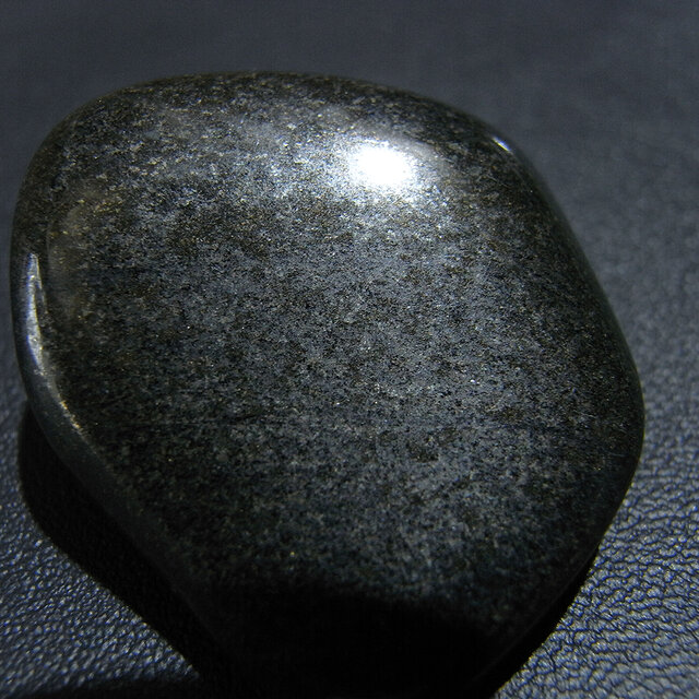 ミッドナイトレムリアンジェイド44 | iichi 日々の暮らしを心地よくするハンドメイドやアンティークのマーケットプレイス