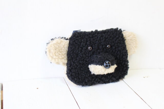 MAMOGURUMI 012 BLACK 黒樹さん | iichi 日々の暮らしを心地よくするハンドメイドやアンティークのマーケットプレイス