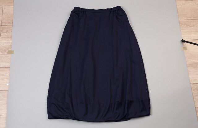 #437ソフトバルーン(ネイビー) | iichi 日々の暮らしを心地よくするハンドメイドやアンティークのマーケットプレイス