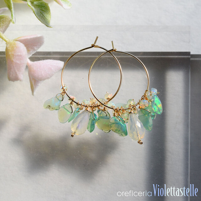 14kgf プレシャスオパールのフープピアス02 | iichi 日々の暮らしを心地よくするハンドメイドやアンティークのマーケットプレイス