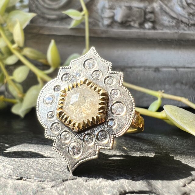 GRANADA S＆P Diamond GR-4 | iichi 日々の暮らしを心地よくするハンドメイドやアンティークのマーケットプレイス