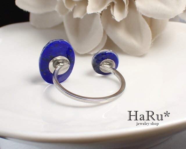 サージカルステンレスフォークリング（ラピスラズリ×クリスタルAAA）／フリーサイズ*R40 | iichi 日々の暮らしを心地よくするハンドメイドやアンティークのマーケットプレイス