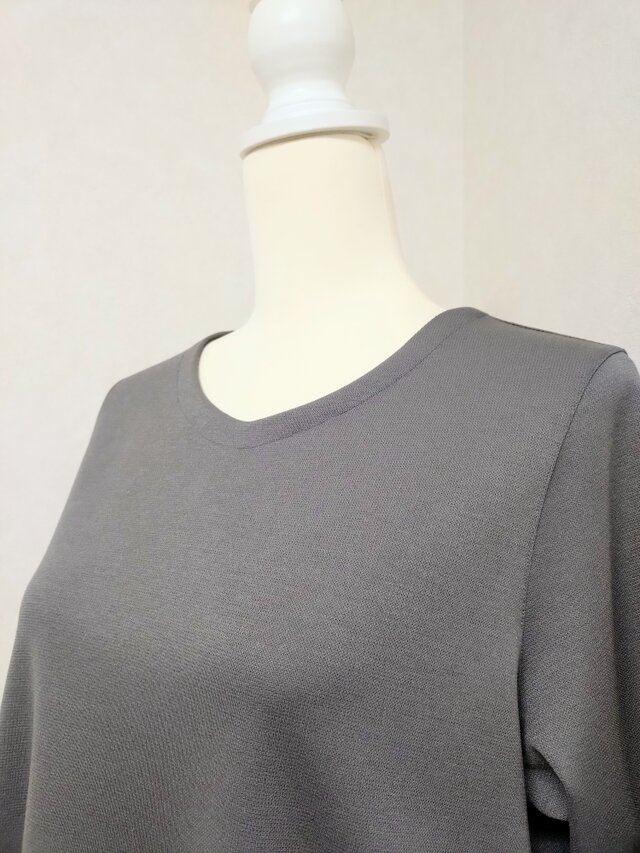 超!シンプル！無敵なプルオーバー。グレー。GPO−229 | iichi 日々の暮らしを心地よくするハンドメイドやアンティークのマーケットプレイス