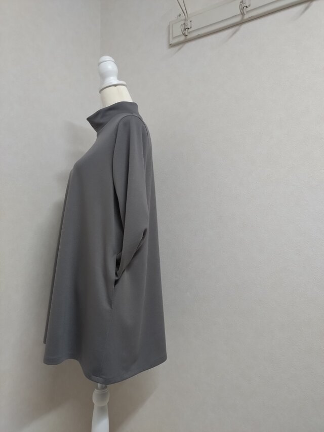 ハイネックがオシャレな、プルオーバー。GPO−230 | iichi 日々の暮らしを心地よくするハンドメイドやアンティークのマーケットプレイス