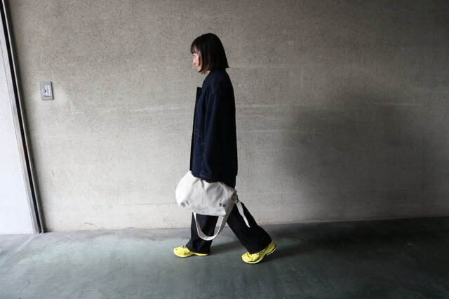 NEW★2WAYメッセンジャーバッグS【からし】 (VC-6S) | iichi 日々の暮らしを心地よくするハンドメイドやアンティークのマーケットプレイス