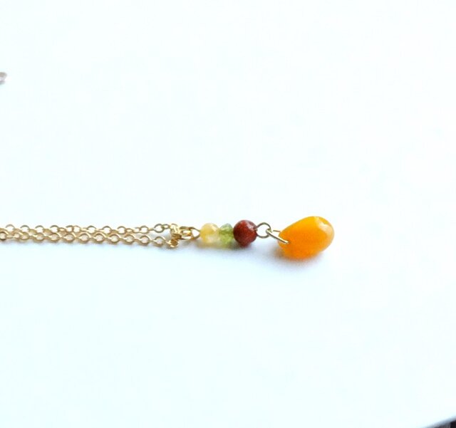 d113-G167 限定カラー【パインマーブル】チェコドロップと【アイドクレース】のアレンジネックレス | iichi 日々の暮らしを心地よく ...