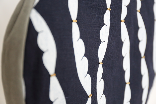 リネンサークルバッグ_S "baguette_NV" | iichi 日々の暮らしを心地よくするハンドメイドやアンティークのマーケットプレイス