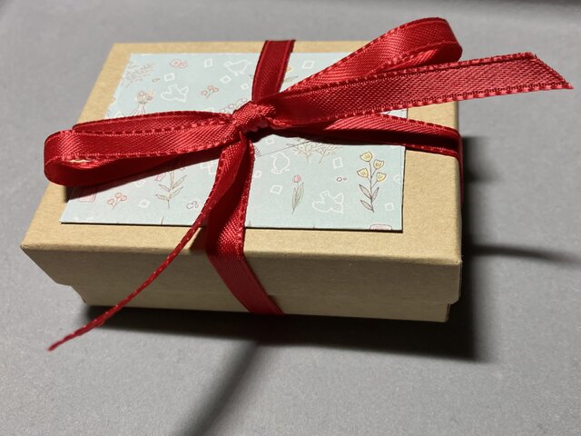 ギフトBOX | iichi 日々の暮らしを心地よくするハンドメイドやアンティークのマーケットプレイス