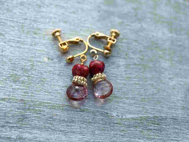 桜＊ピンクミスティッククォーツ＊マロンカット＊イヤリング＊no.704 | iichi 日々の暮らしを心地よくするハンドメイドやアンティークのマーケットプレイス