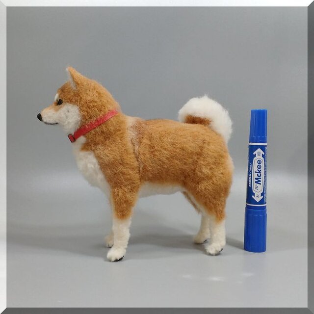 羊毛フェルト 犬 柴犬 犬フィギュア | iichi 日々の暮らしを心地よくするハンドメイドやアンティークのマーケットプレイス
