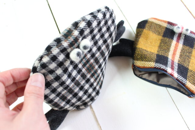 MAMOGURUMI Nn.030 031 | iichi 日々の暮らしを心地よくするハンドメイドやアンティークのマーケットプレイス