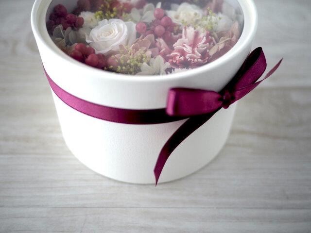 フラワーボックス -red- | iichi 日々の暮らしを心地よくするハンドメイドやアンティークのマーケットプレイス