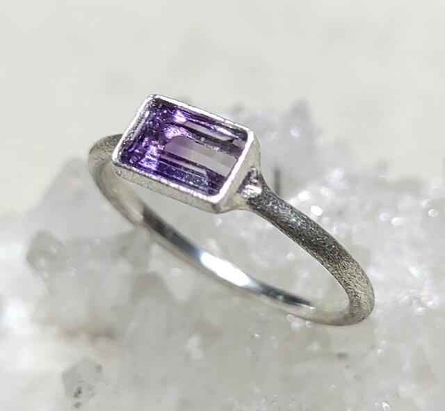 bicolor amethyst＊925 ring | iichi 日々の暮らしを心地よくするハンドメイドやアンティークのマーケットプレイス