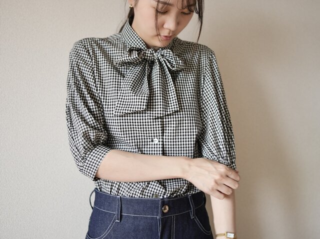 ギンガムチェック ️ボウタイブラウス No.308 | iichi 日々の暮らしを心地よくするハンドメイドやアンティークのマーケットプレイス