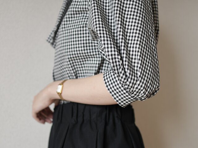 ギンガムチェック ️ボウタイブラウス No.308 | iichi 日々の暮らしを心地よくするハンドメイドやアンティークのマーケットプレイス