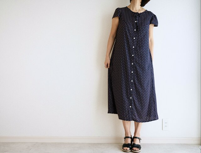 フレンチレトロな前開きリボンワンピ ・パープル系 No.298 | iichi 日々の暮らしを心地よくするハンドメイドやアンティークのマーケットプレイス