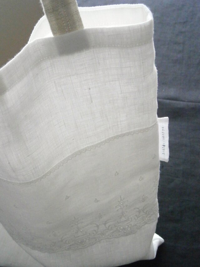 cutwork刺繍×linen Tote&Pouch | iichi 日々の暮らしを心地よくするハンドメイドやアンティークのマーケットプレイス