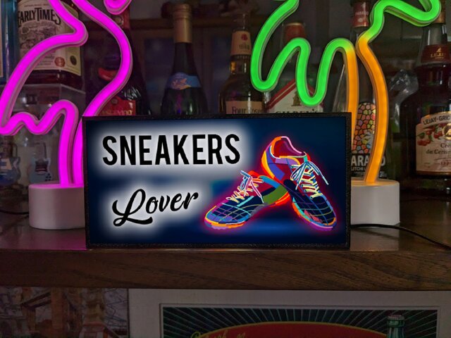 【オーダー無料】スニーカー 靴 シューズ ファッション スポーツシューズ コレクター ランプ 看板 置物 雑貨 ライトBOX | iichi 日々の暮らしを心地よくするハンドメイドや ...