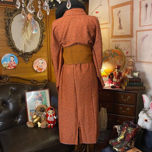 和洋折衷 着物 リメイク ワンピース ドレス サッシュベルト レトロ 古着 和 モダン 素敵な小紋 ハンドメイド KW-345 | iichi 日々の暮らしを心地よくするハンドメイドや ...