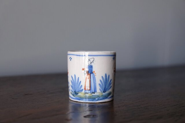 カンペール焼 デミタス カップ アンド ソーサー アンティーク 0501746 | iichi 日々の暮らしを心地よくするハンドメイドやアンティークのマーケットプレイス