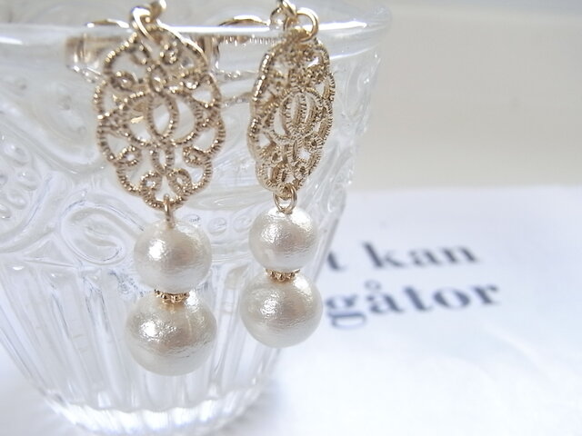 おしゃれなメタルパーツとコットンパールのイヤリング★3231 | iichi 日々の暮らしを心地よくするハンドメイドやアンティークのマーケットプレイス