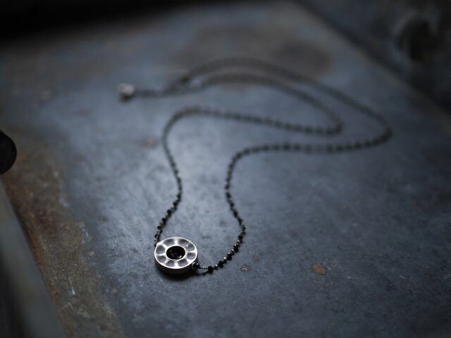 -Donut silver- braid long necklace | iichi 日々の暮らしを心地よくするハンドメイドやアンティークのマーケットプレイス
