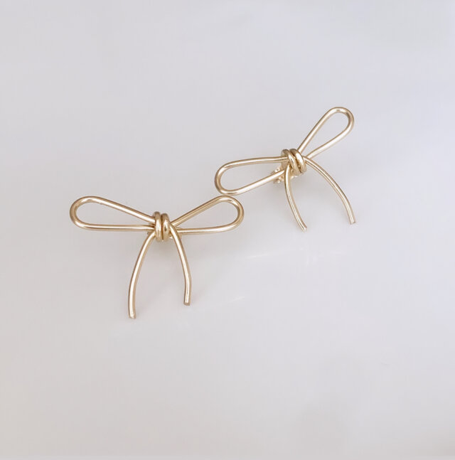 【春の福袋】【期間限定】connection bangle & Ruban バングル ピアス セット | iichi 日々の暮らしを心地よくするハンドメイドやアンティークのマーケットプレイス