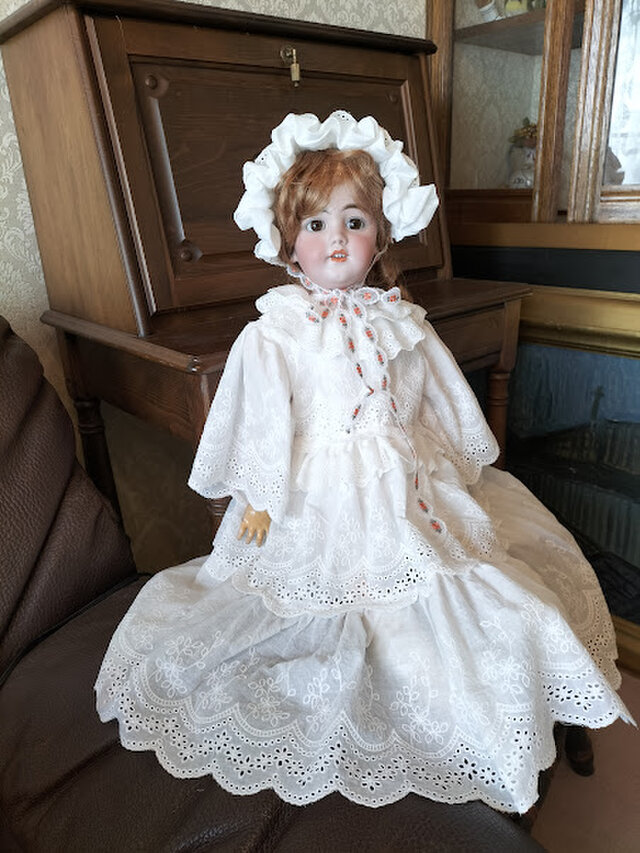 ドール背丈65～68cm用 オフ白ベビードレスセット | iichi 日々の暮らしを心地よくするハンドメイドやアンティークのマーケットプレイス