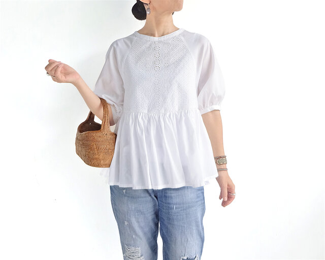 カットワークブラウス（ホワイト) | iichi 日々の暮らしを心地よくするハンドメイドやアンティークのマーケットプレイス