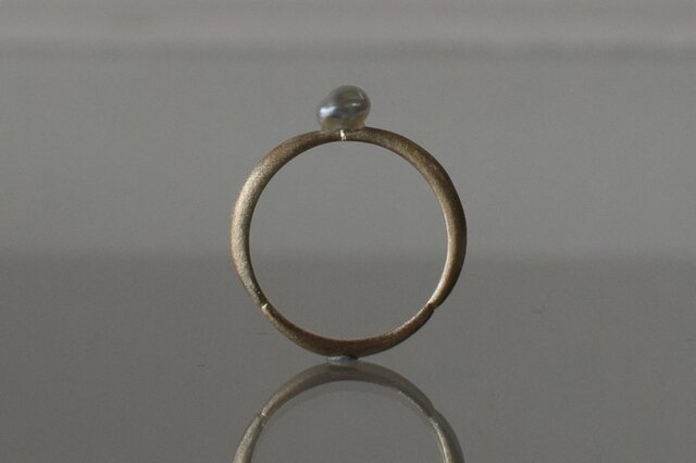 Akoya Keshi Ring | iichi 日々の暮らしを心地よくするハンドメイドやアンティークのマーケットプレイス