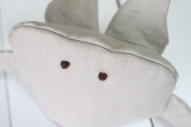 HUG天使 MAMOGURUMI No.38 | iichi 日々の暮らしを心地よくするハンドメイドやアンティークのマーケットプレイス