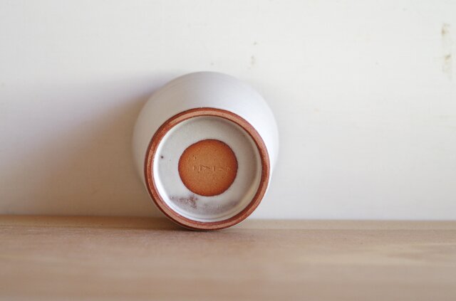 コップ・小・マット・白・青ライン | iichi 日々の暮らしを心地よくするハンドメイドやアンティークのマーケットプレイス