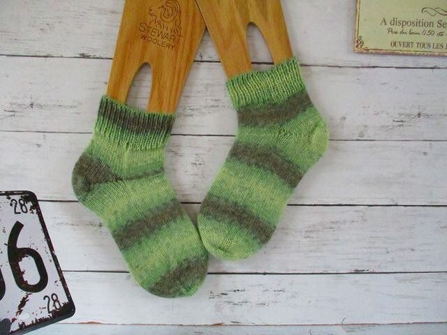 冷え取りソックス Austermann Step 335 Schilf | iichi 日々の暮らしを心地よくするハンドメイドやアンティークのマーケットプレイス