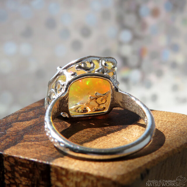 エチオピア オパール リング / Ethiopia Opal Ring llll | iichi 日々の暮らしを心地よくするハンドメイドやアンティークのマーケットプレイス