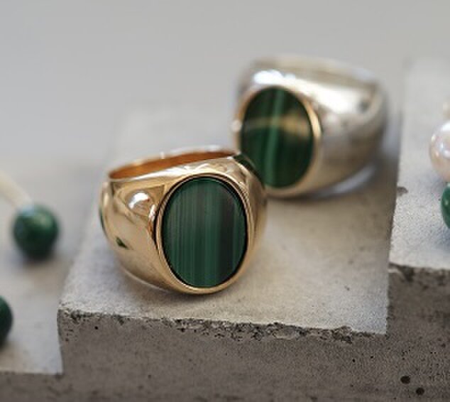 ＜受注オーダー＞colors ( 18kgp malachite ring) | iichi 日々の暮らしを心地よくするハンドメイドやアンティークのマーケットプレイス