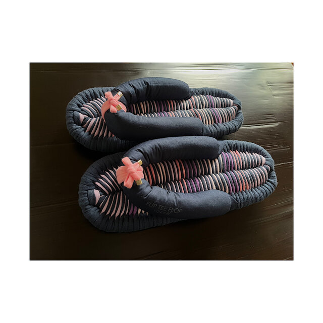 【FLIP TEE FLOP】24.5cm 布ぞうり《ネイビー》【No.244】 | iichi 日々の暮らしを心地よくするハンドメイドやアンティークのマーケットプレイス