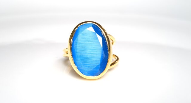 最新作★『Ocean moonstone』の世界でひとつの天然石リング | iichi 日々の暮らしを心地よくするハンドメイドやアンティークのマーケットプレイス