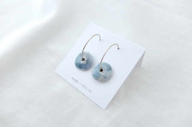 ピアス hoop ciel SV925 | iichi 日々の暮らしを心地よくするハンドメイドやアンティークのマーケットプレイス